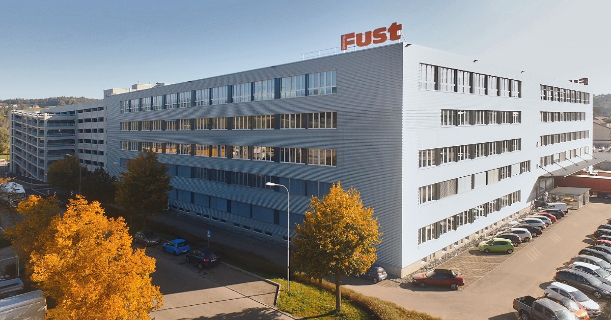 Extra timber storey for the Fust logistics