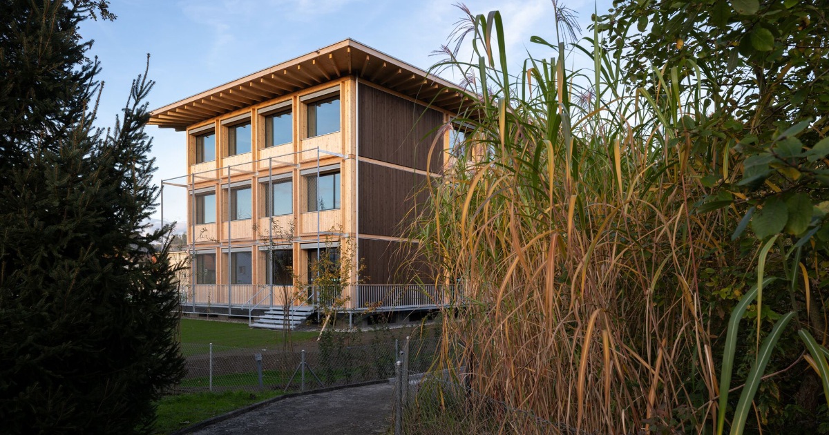Modular timber extension by Blumer Lehmann