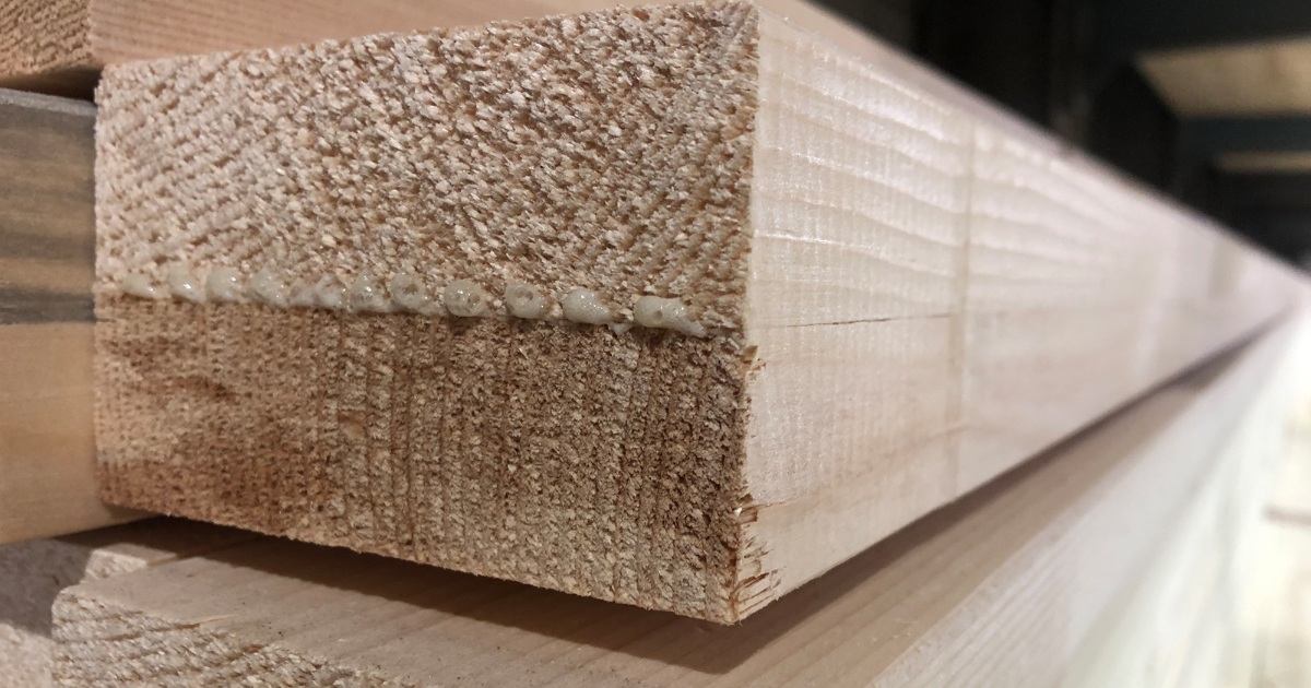 High-quality frame wood duo made of Swiss spruce