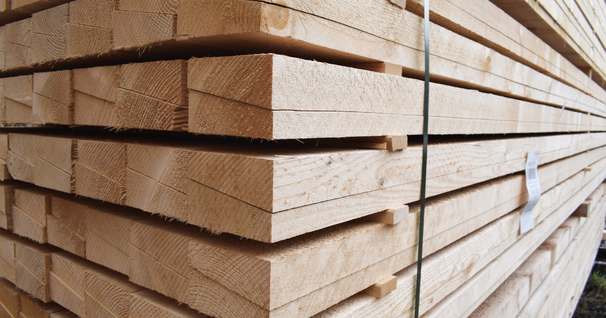 Eave boards, end boards and site boards made of Swiss spruce