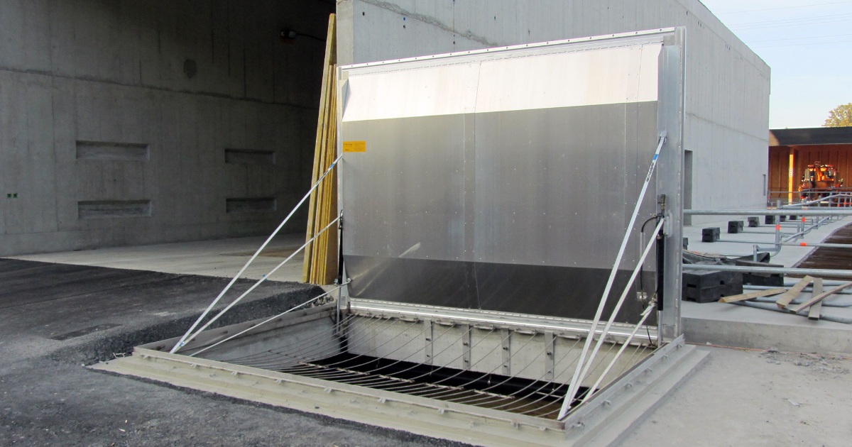 Hopper conveyor systems | Quickly unload utility vehicles