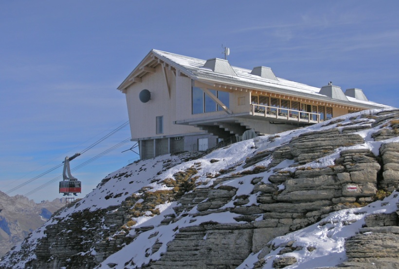Berggasthaus Chäserrugg | Gipfel-Restaurant aus Holz